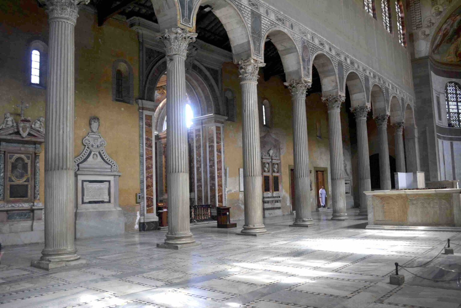 De Basilica di Santa Sabina in Rome: groots in haar eenvoud - Cosiddetto